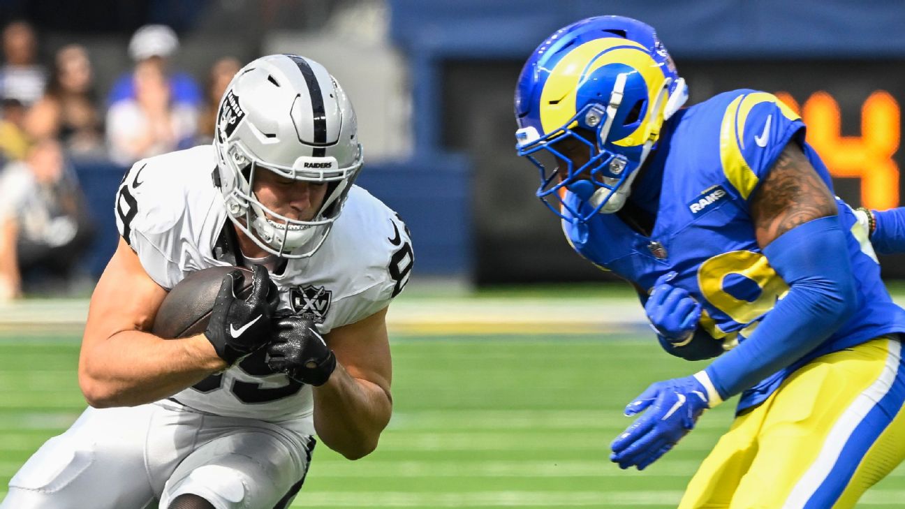 Raiders rookie Brock Bowers quietly having record year - ABC7 San Francisco