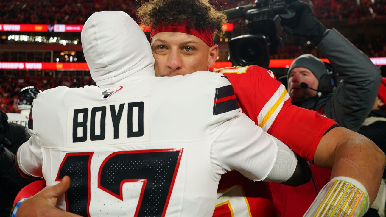 Texans' Kris Boyd shoves special teams coach Frank Ross - ABC13 Houston