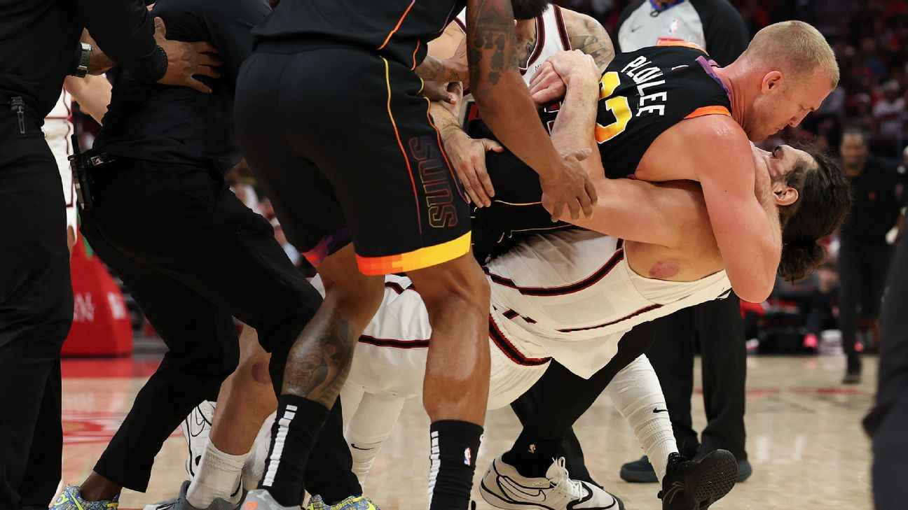 Suns' Plumlee, Rockets' Adams ejected after first-half skirmish - ABC13 ...