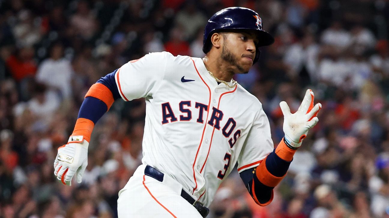 Astros shortstop Jeremy Pena headed to IL with small rib fracture ...