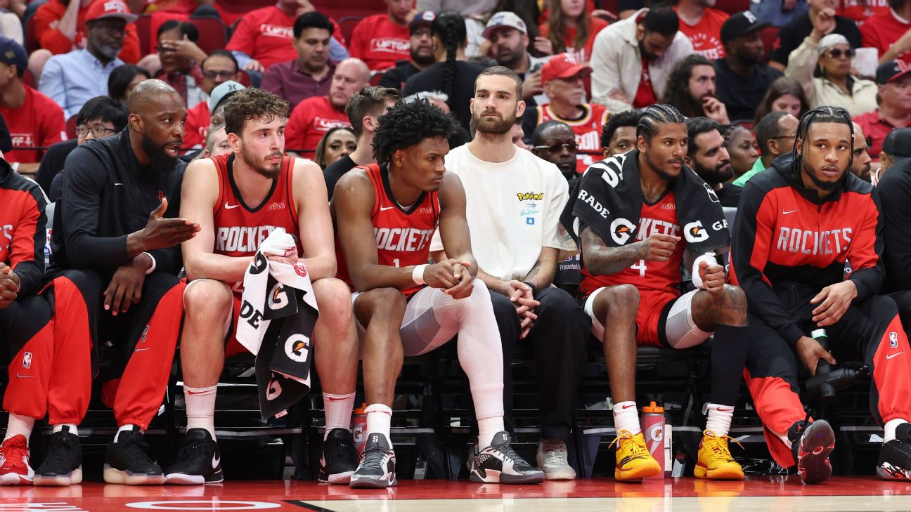 Rockets' defense 'good enough' vs. Warriors, let down by offense - ABC7 ...