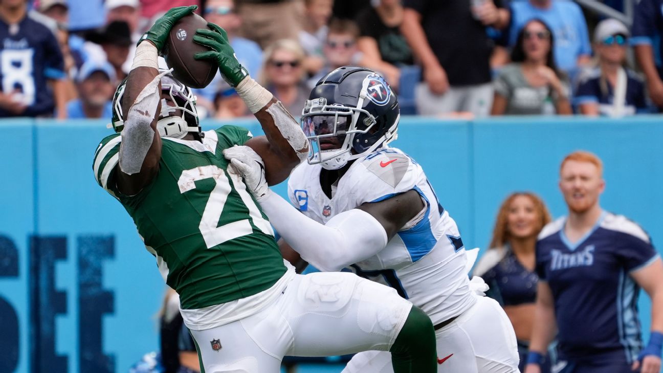 Jets looking to 'turn it up a notch' for RB Breece Hall - ABC7 New York