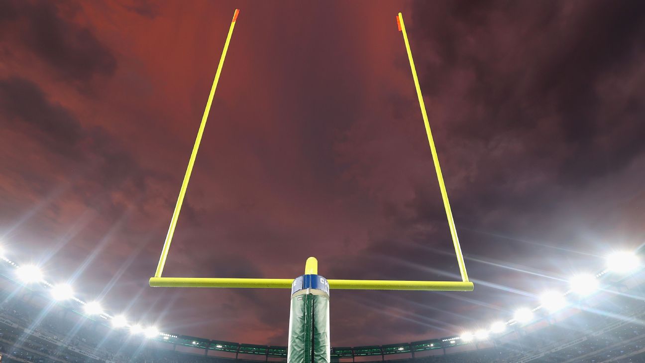 Who made the most field goals in a single NFL season? - ABC7 Los Angeles