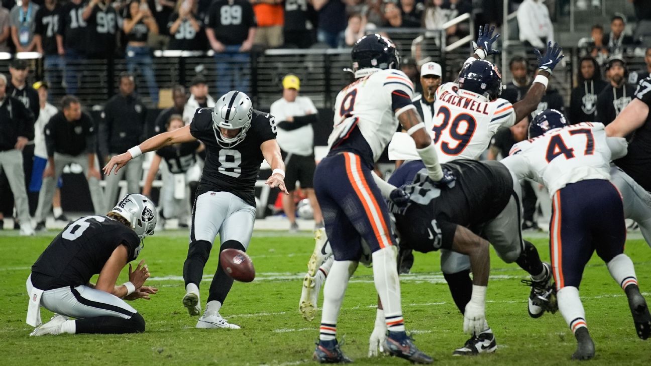 Bears flip script with blocked FG attempt to beat Raiders - ABC7 Chicago