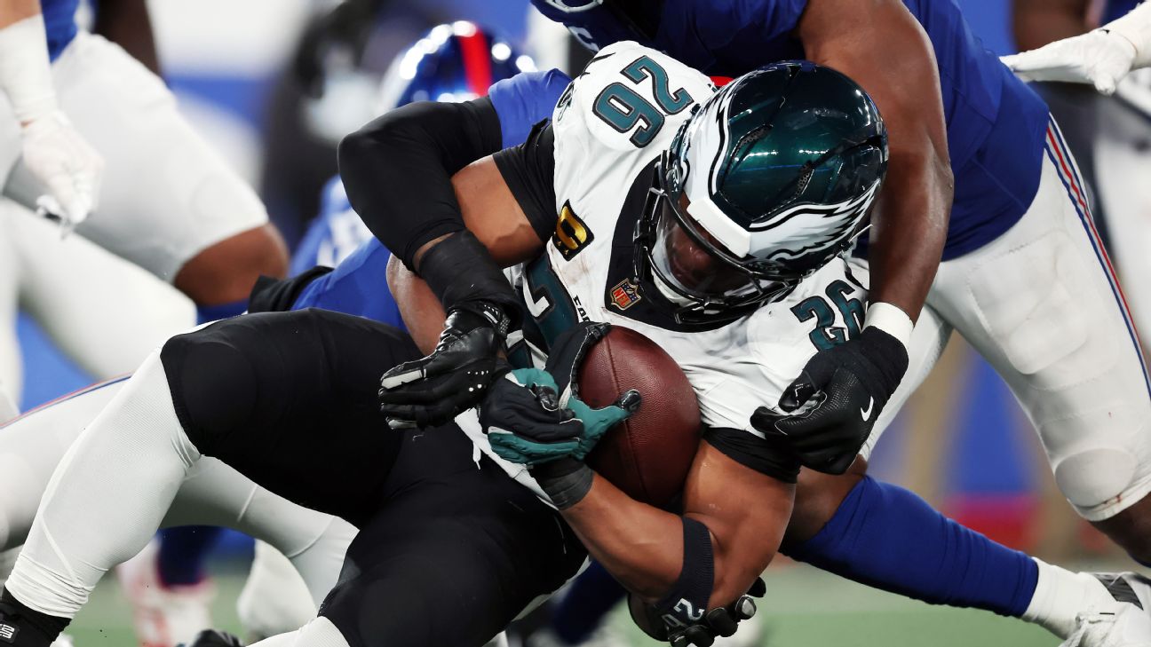 Eagles' Johnson calls for 'less predictable' attack after loss - 6abc ...