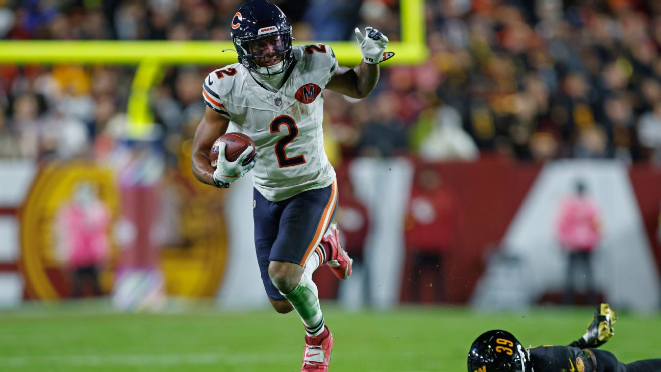 Bears' DJ Moore back in Chicago after spending night in hospital - ABC7 ...
