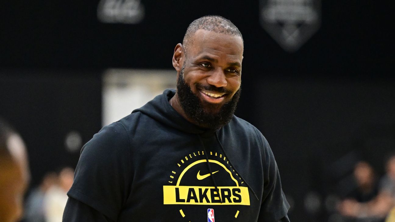 LeBron James on track to practice with Lakers' G League team - ABC7 Los ...