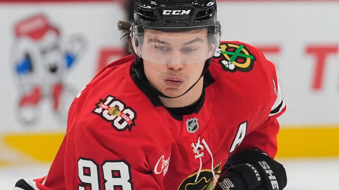 Connor Bedard rejoins Chicago Blackhawks for practice - ABC7 Chicago
