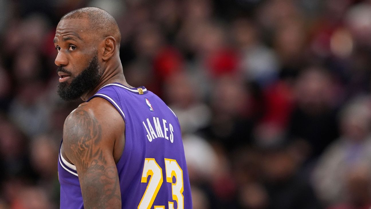 Lakers' LeBron James misses 3rd straight, sits out win vs. Wolves ...