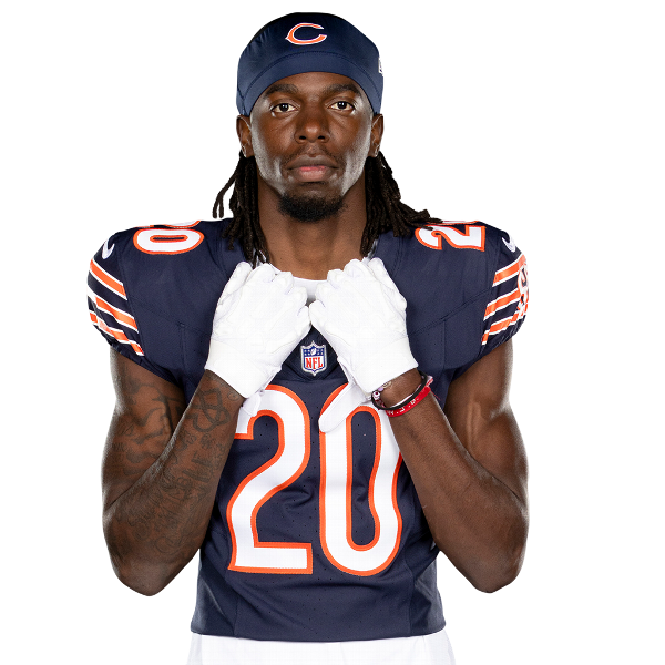 Bears waive Zah Frazier, who missed '25 over personal reason - ABC7 Chicago